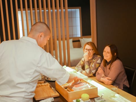 【Expired】How about some delicious, fresh sushi made by a real sushi ...